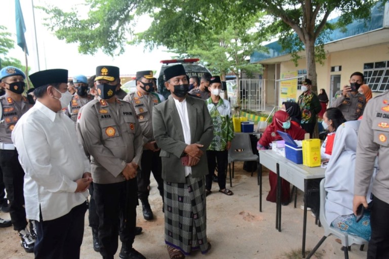 Dalam Rangka Perayaan Idul Fitri 1443 H, Polda Kepri Apel Gelar Pasukan Operasi Ketupat Seligi ...